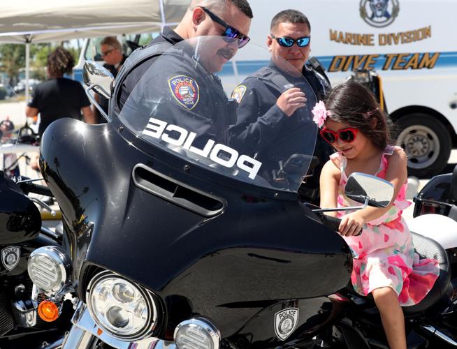 Galveston police use new recruitment methods to fill vacancies | Police ...