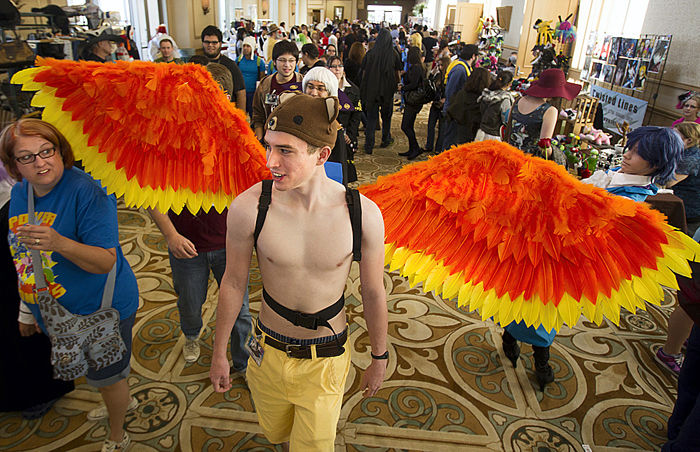 Animé enthusiasts gather in Galveston | Local News | The Daily News