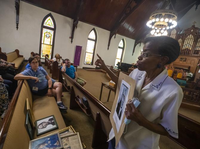 Texas teachers get Juneteenth history lesson in Galveston tour | Local ...