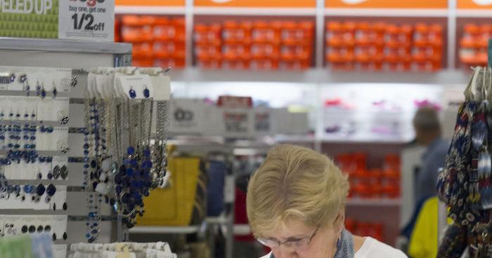 Palais Royal opens new Texas City store | Local News | The Daily News