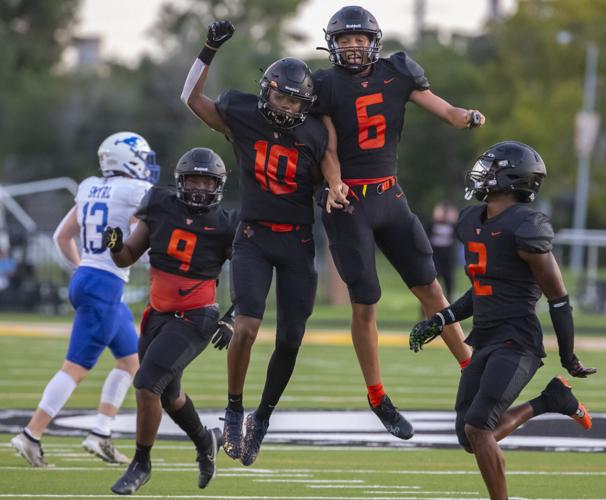 Texas City's ground game sets tone in win over Friendswood | High ...