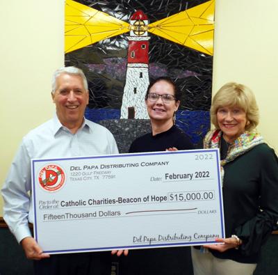 Del Papa Distributing donates to Beacon of Hope food pantry expansion ...