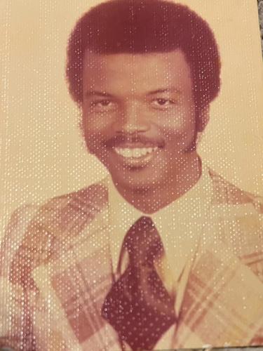 Seth Mabry Armstrong II | Obituaries | The Daily News