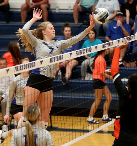 In match of 22-5A unbeatens, Friendswood sweeps by La Porte | High ...