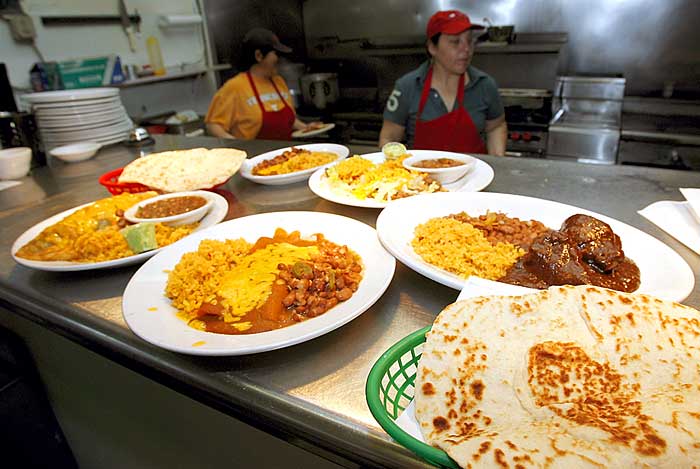 Tex-Mex dishes staple at island restaurant | Food | The Daily News