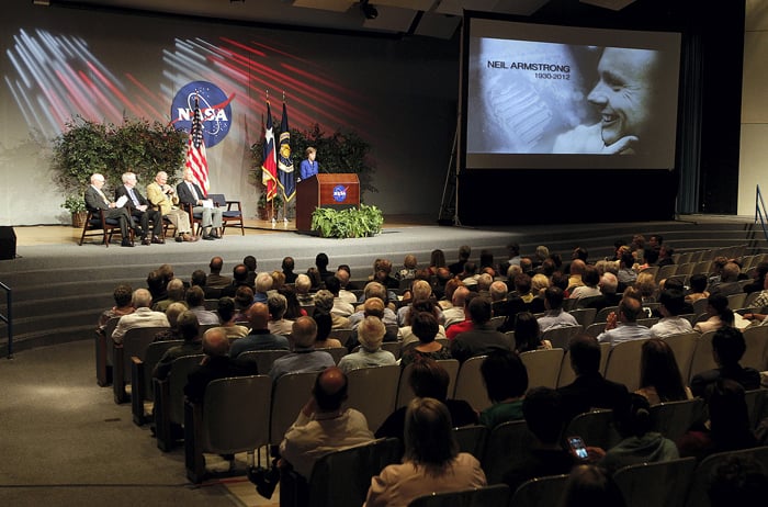 Johnson Space Center holds memorial service, tree dedication for ...