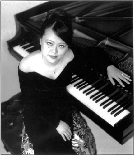 Five questions for pianist Evelyn Chen | Leisure | The Daily News