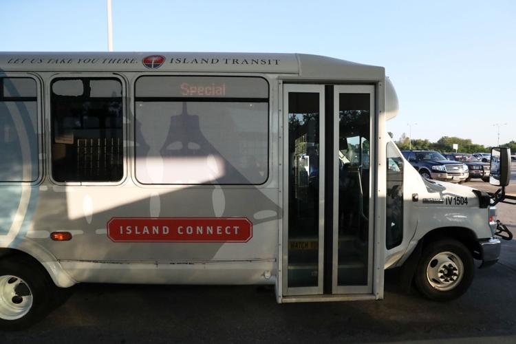 Galveston-to-Houston bus line quietly begins service | Local News | The ...