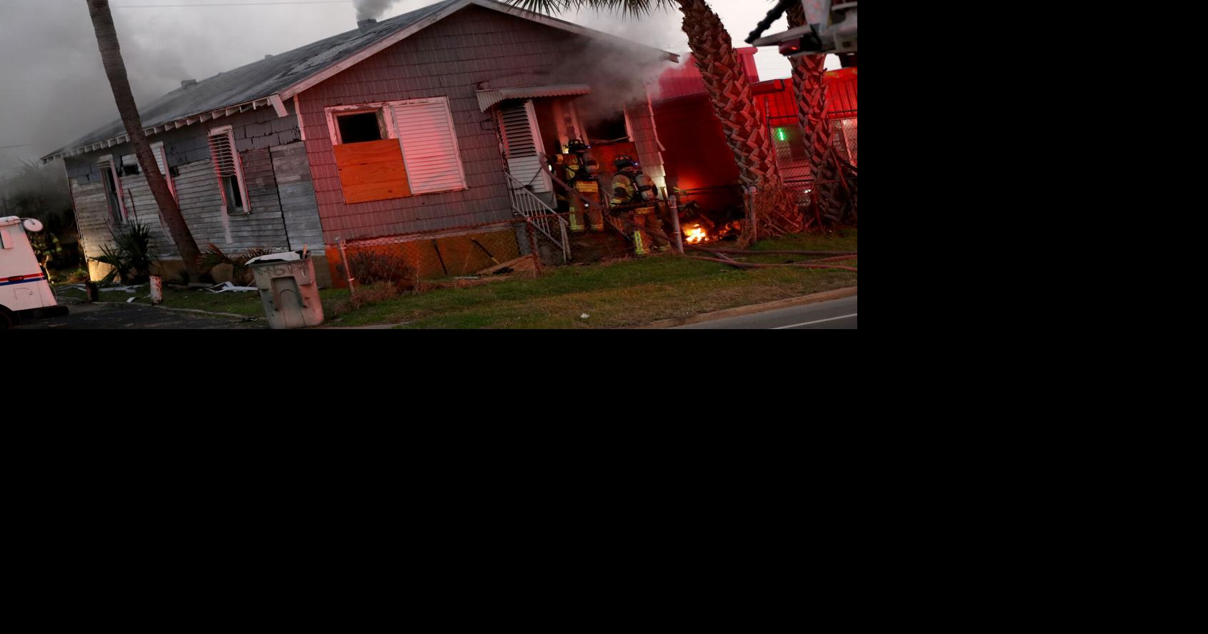 Abandoned house catches on fire, officials say | Local News | The Daily ...