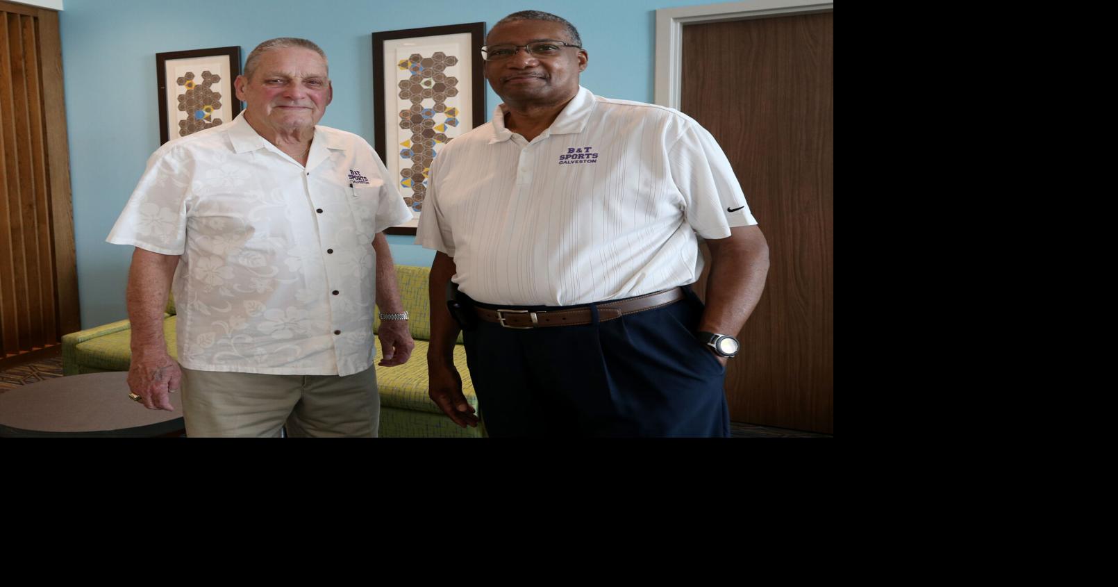 'It never gets old': Local sportscasters set for 50th season of high ...