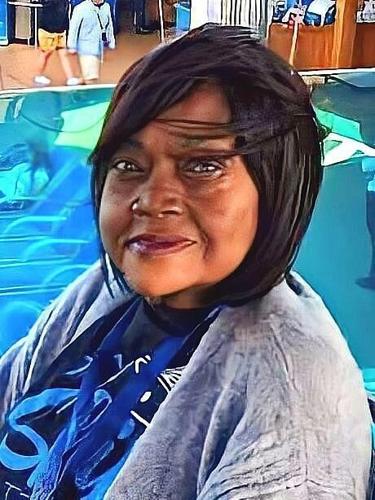 Sharon Davis | Obituaries | The Daily News