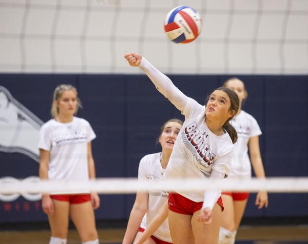 ‘One big family,’ Bay Area Christian volleyball team headed to state ...