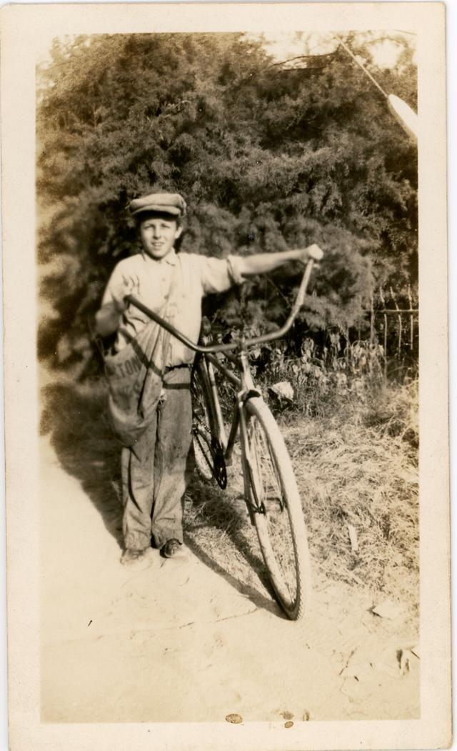 1922 newspaper boy photo highlights Galveston County’s first history ...