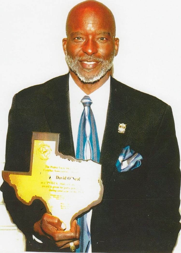 David O'Neal inducted into Coach Hall of Fame | Applause | The Daily News