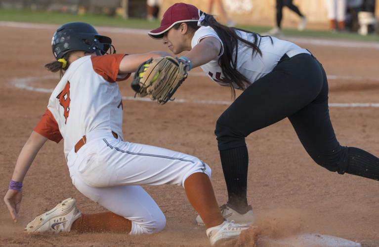 Led by star pitcher, Alvin softball proves to still be team to beat in ...