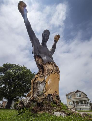 Reports of Jack Johnson tree vandalism probably mistaken, painter said ...