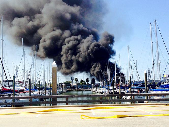Man injured when boat catches fire at Kemah marina | Local News | The ...
