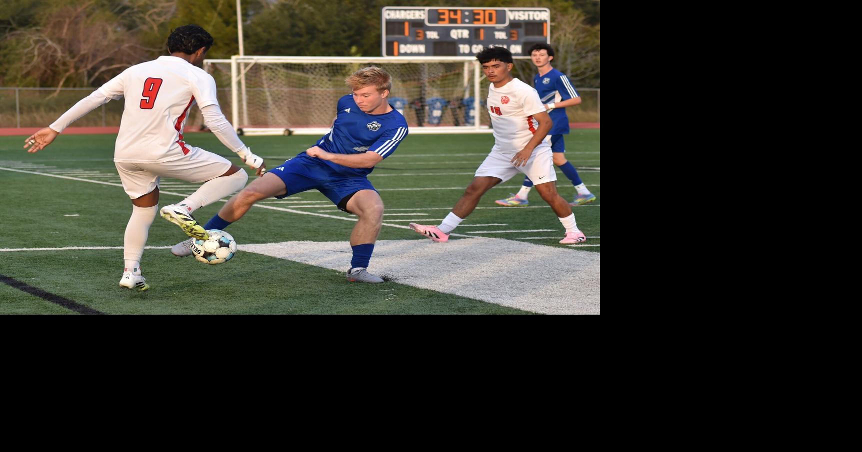 Springs, Falls lead locals at CCISD soccer tourney's 1st day | High ...