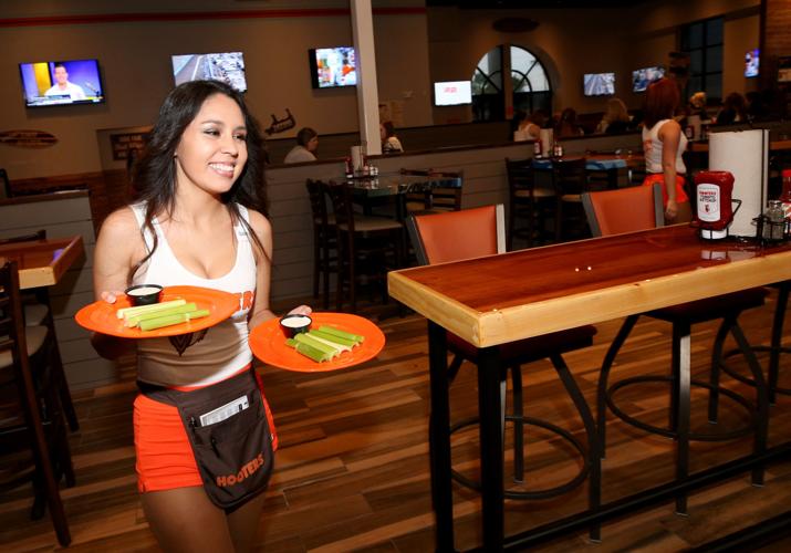 Hooters spreads wings on island, prepares to open | Biz Buzz | The ...