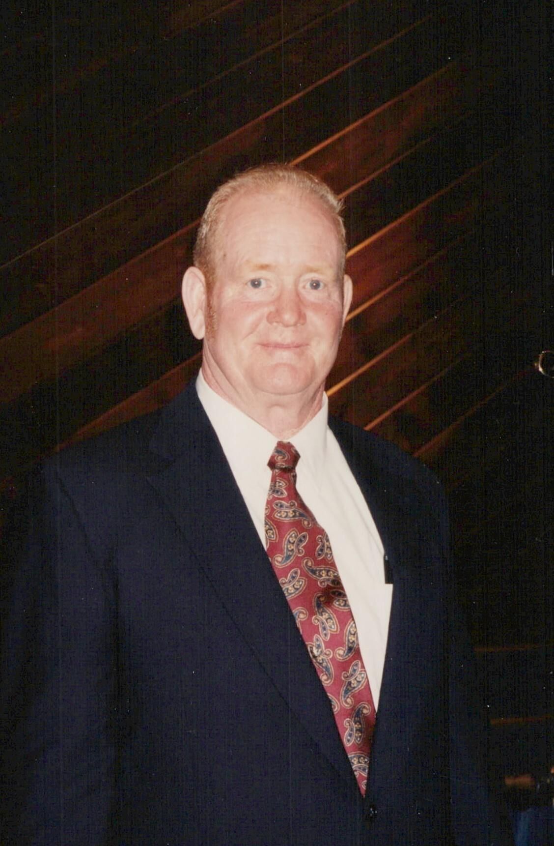 Ted Edwards | Obituaries | The Daily News