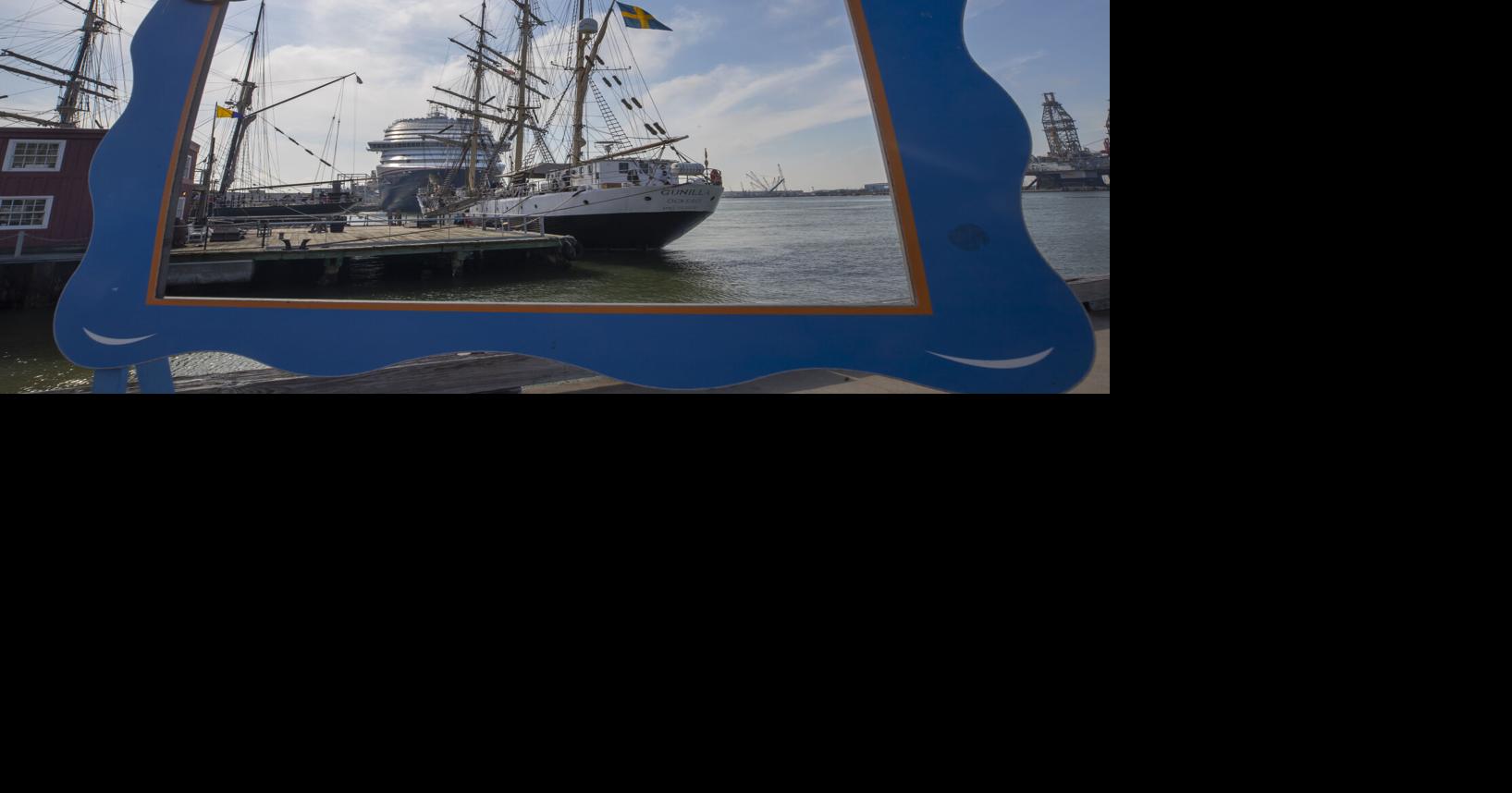 Historical Swedish ship docks in Galveston | Local News | The Daily News