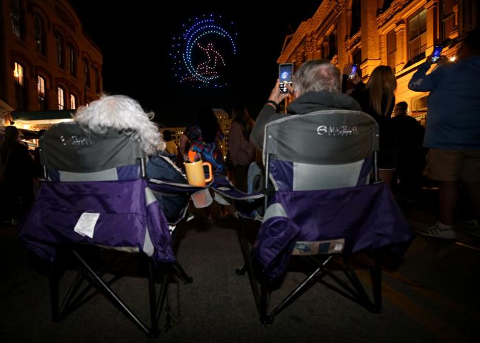 Drone show helps kick off spring break in Galveston | Local News | The ...