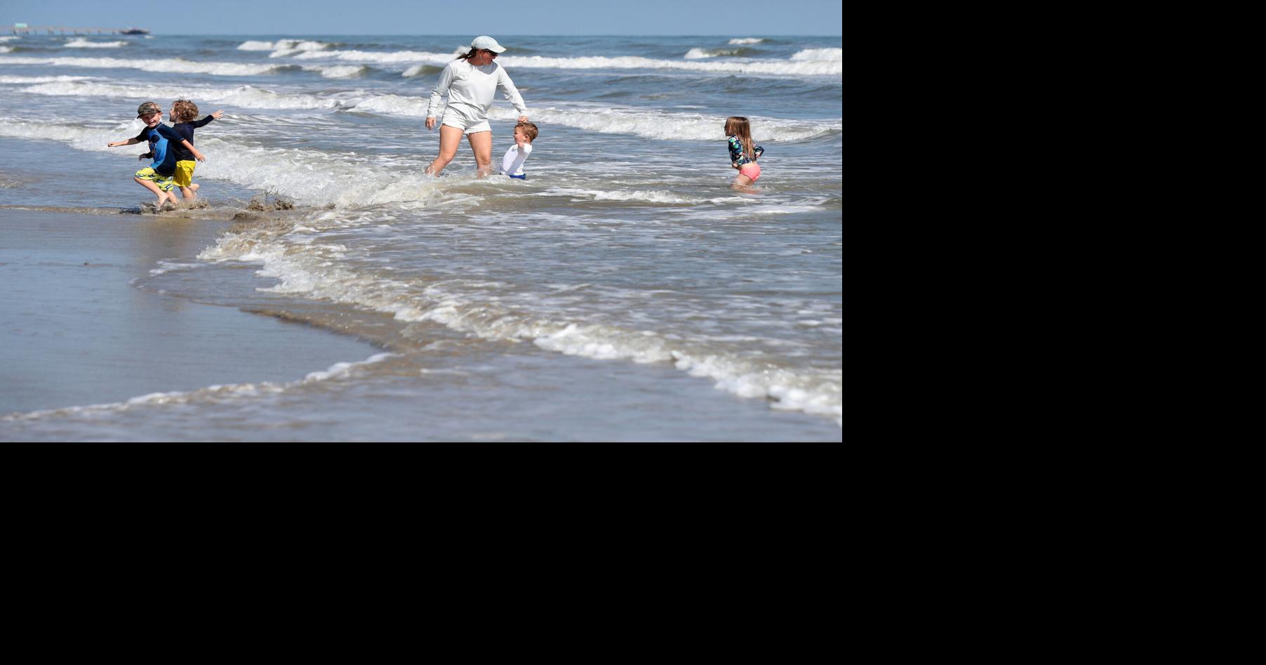 Galveston, spring break in loving relationship amid Miami split ...