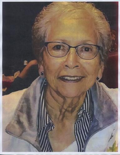 Emma Perez Luna | Obituaries | The Daily News