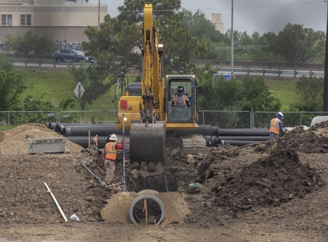 Biz Buzz: BlueWave throws island plans in reverse; crews begin work on ...