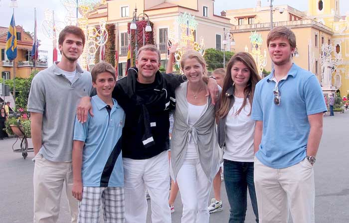 Fertitta shows hometown love with big investments | | The Daily News