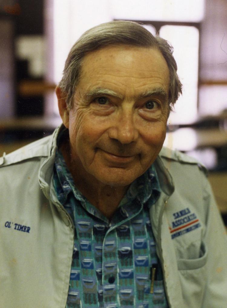 Finis Ewing Cowan, Jr. | Obituaries | The Daily News