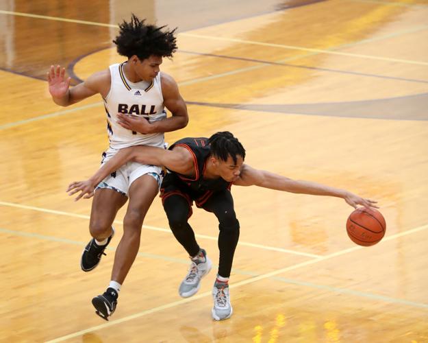 Ball High makes key plays late to edge rival Texas City | High School ...