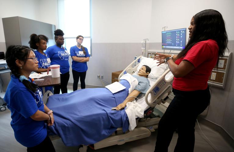 College of the Mainland targets youth to combat nursing shortage ...