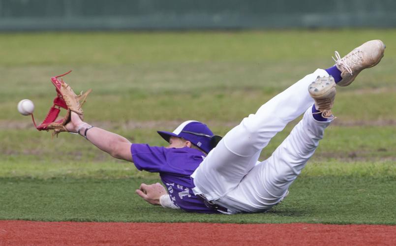 Ball High gets walk-off win over Angleton to keep playoff hopes afloat ...