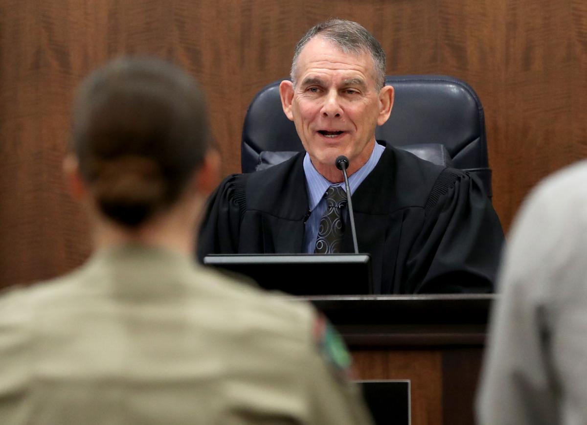 911 calls, objection by defendant begin League City murder trial ...