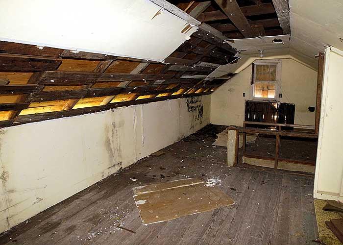 DSW Homes restores Bell House for free | Local News | The Daily News