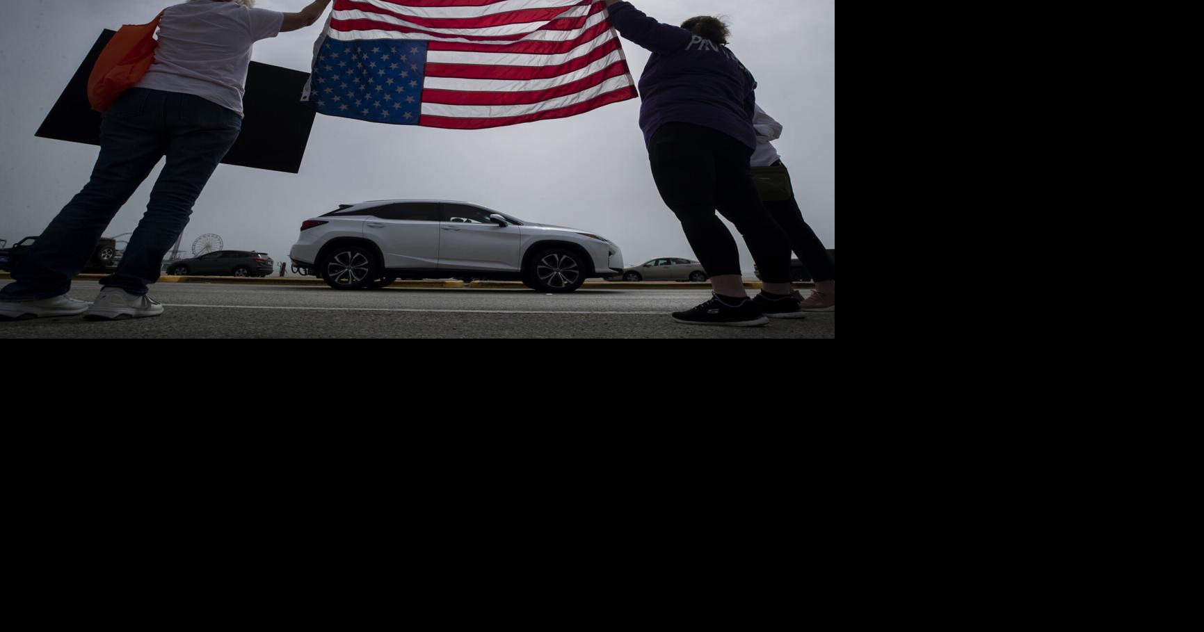Unite & Resist Protest March draws large crowd to Galveston's seawall ...