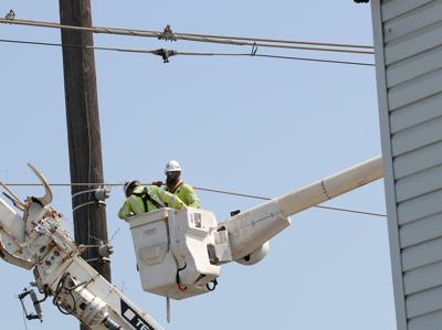 Under fire, CenterPoint vows to improve grid, communications | Local ...