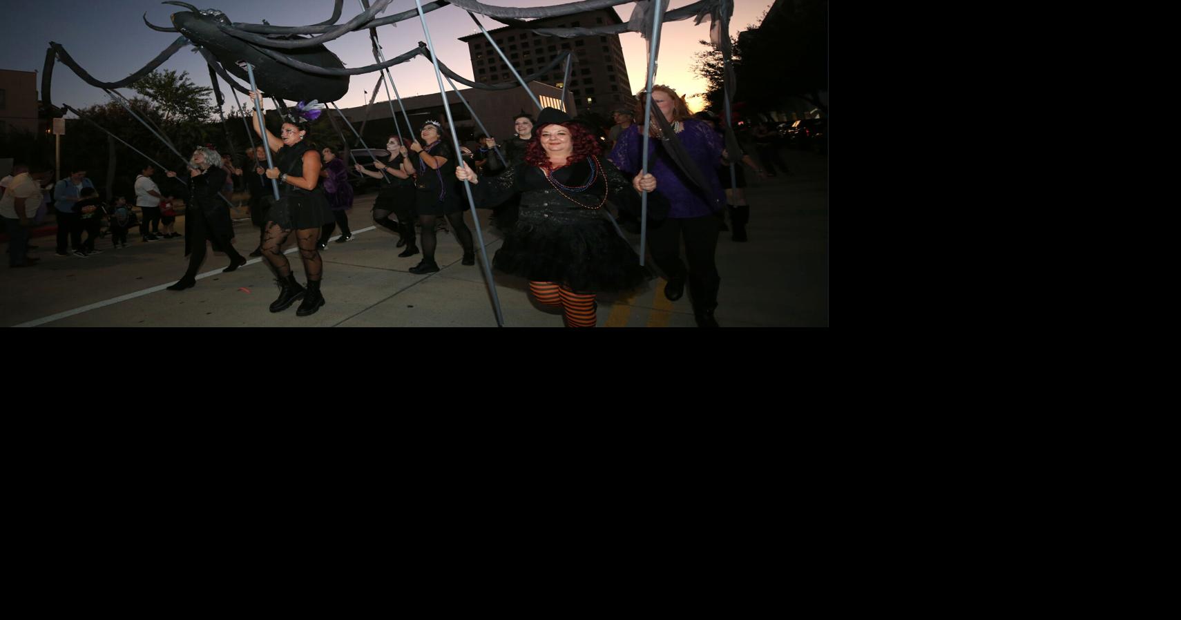 Mystical Parade of Boo brings ghoulish fun to Galveston | Local News ...