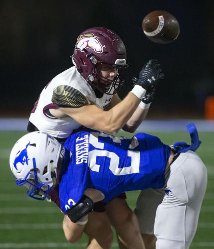 Friendswood battles, comes up short in long-time coach's final game ...