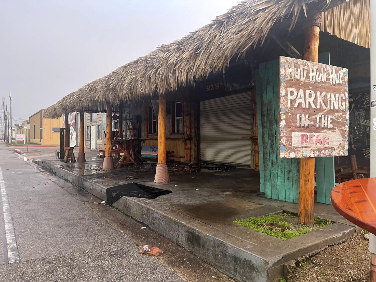 Friday night fire damages Huli Huli Hut interior | Local News | The ...