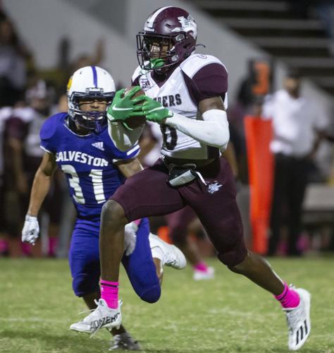 In Focus: Ball High vs Baytown Lee High School Football | In Focus ...