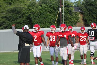 Kokuma among UH running backs vying for backup role | Free College ...