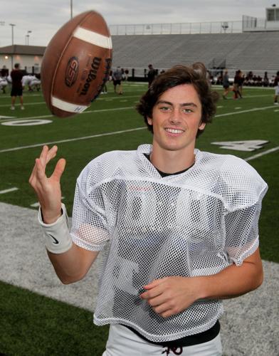 Clear Creek’s senior QB Chase Hildreth brings calm, experience to ...