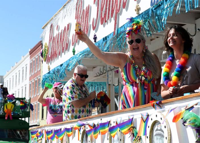 Third Coast PrideFest parade celebrates LGBTQ+ community | Local News ...