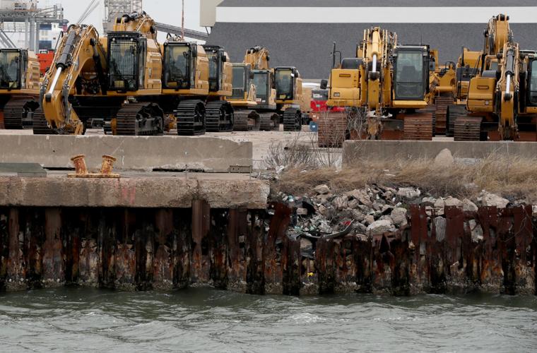 Galveston port leader has $100 million plan to expand cargo | Local ...