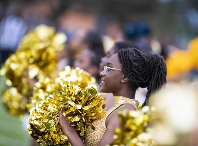La Marque battles, but comes up short against Wheatley | High School ...