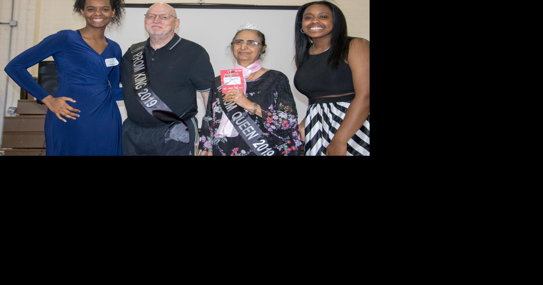 10th annual Senior to Senior Prom | Applause | The Daily News