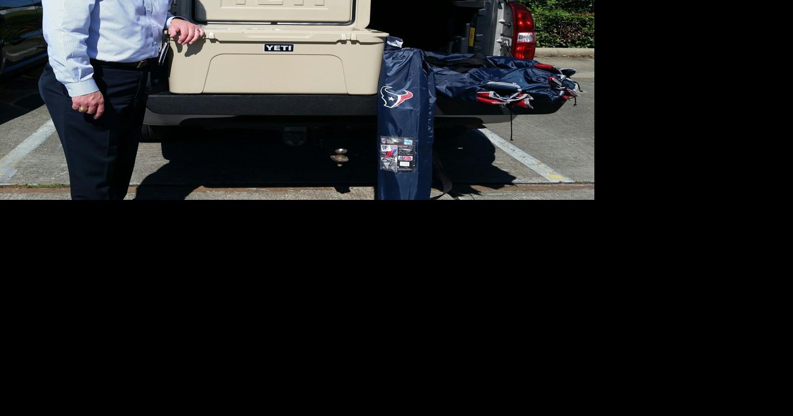 Matt Crable wins raffle contest | Applause | The Daily News