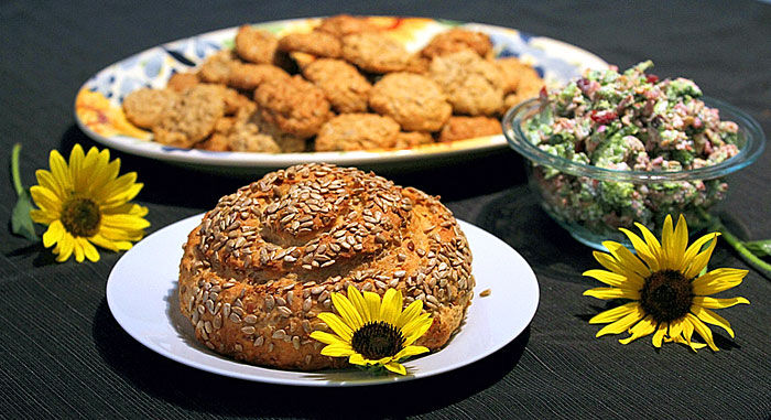 The sunflower provides crunch and flavor to snacks, salads and baked ...